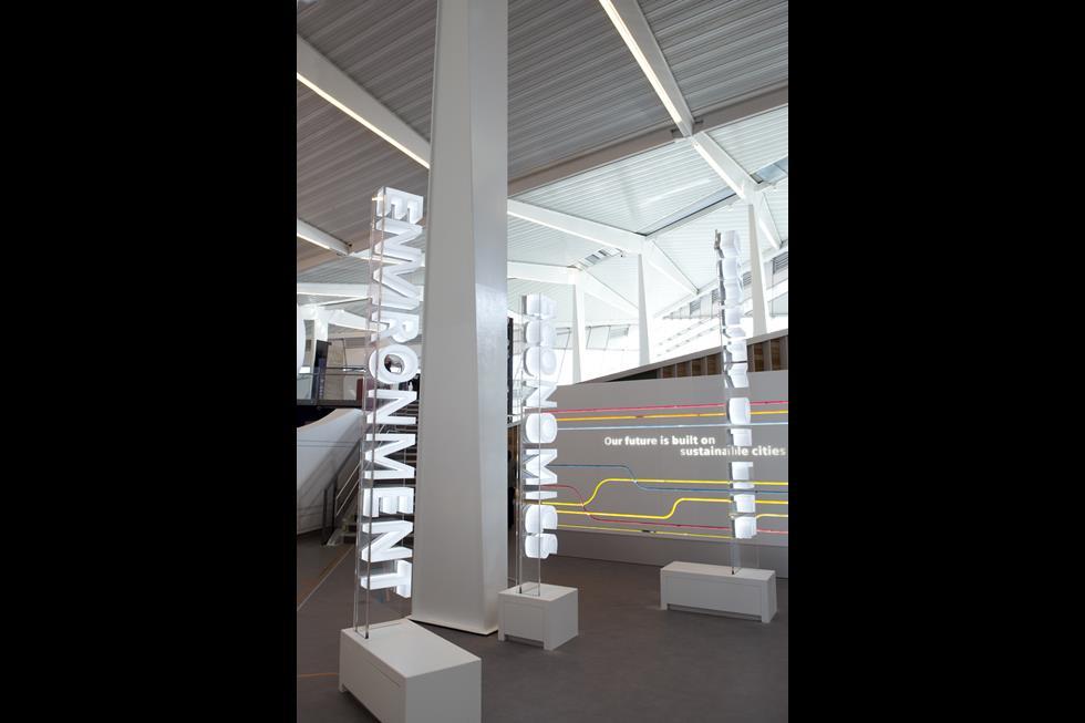 Case study: Siemens Crystal | Features | Building